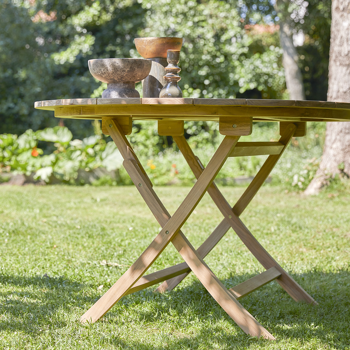 Tikamoon : Andria - Solid teak folding garden Table