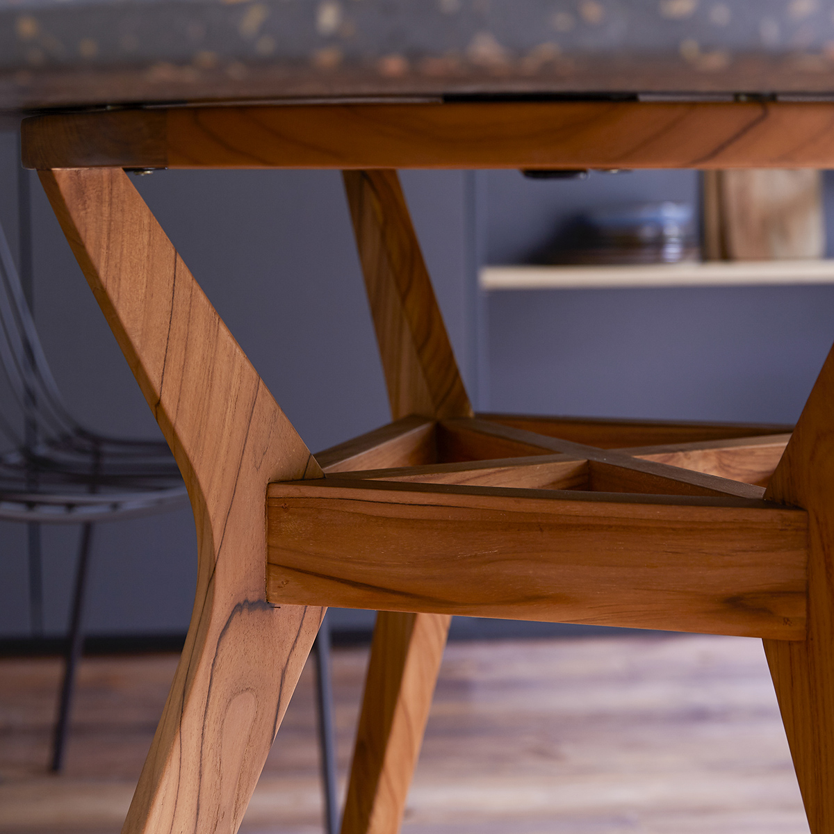 Teak and terrazzo table - Sale of round dining tables made from natural ...